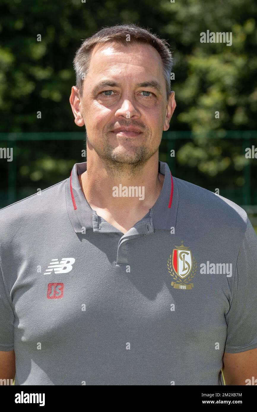 Standard's keeper coach Jan Van Steenberghe poses for photographer, in ...