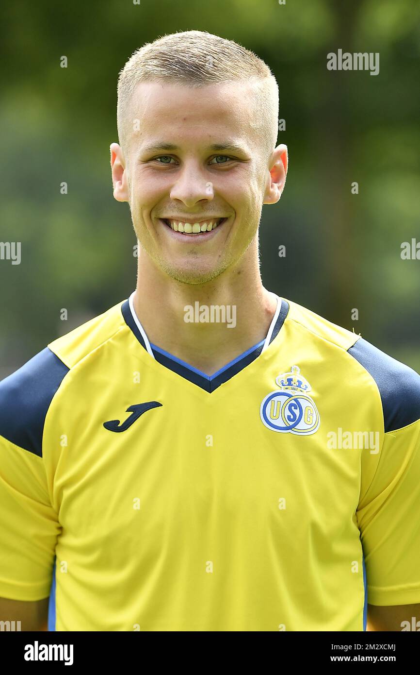 Union's Adrian Beck poses for the photographer at the 2019-2020 ...