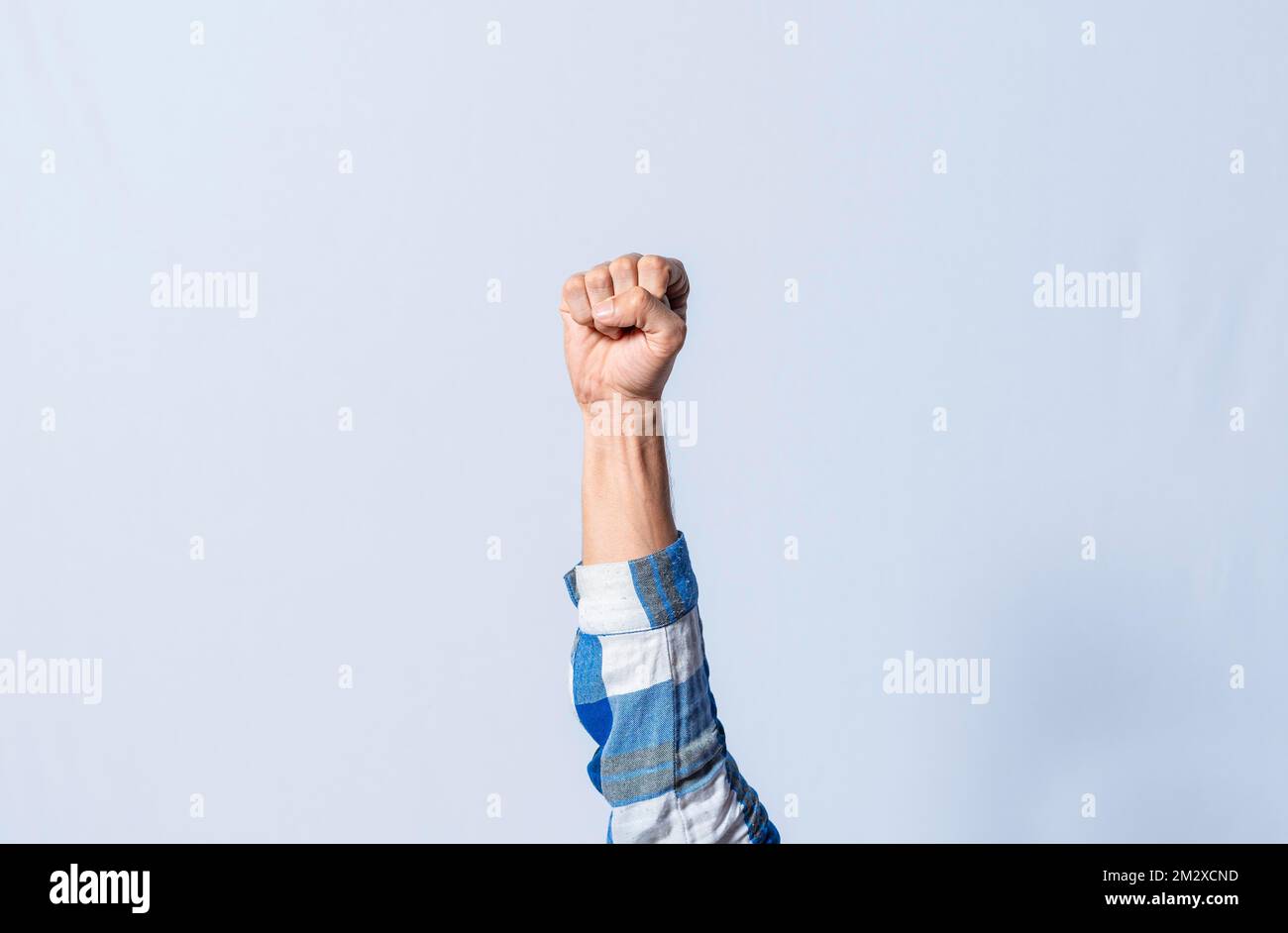 Hand gesturing the letter E in sign language on isolated background ...