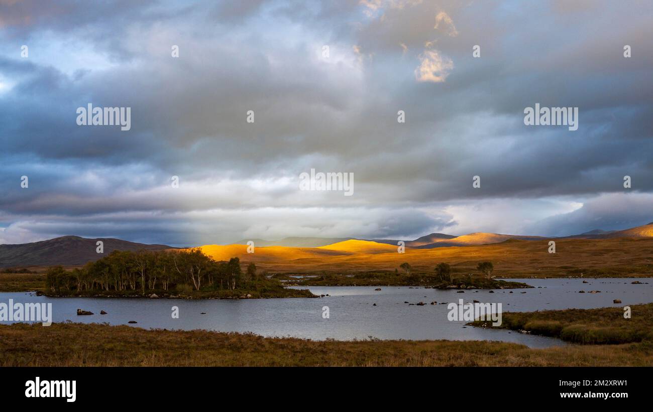 Sunset at Loch Ba, Glen Coe valley, Highlands, Highland, Scotland ...