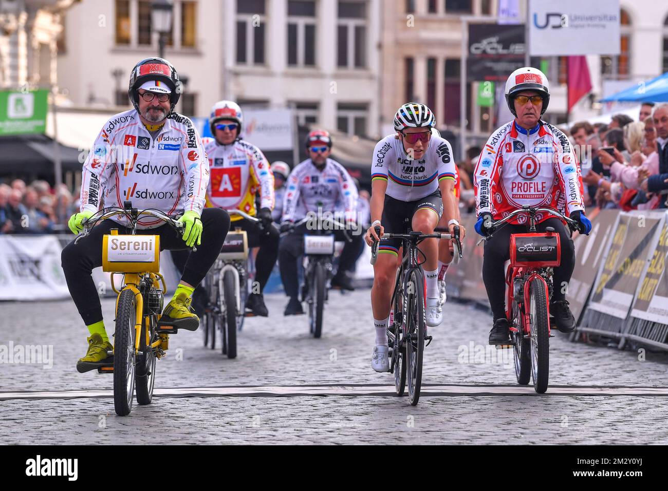 Na tour derny criterium antwerp hi-res stock photography and images - Alamy
