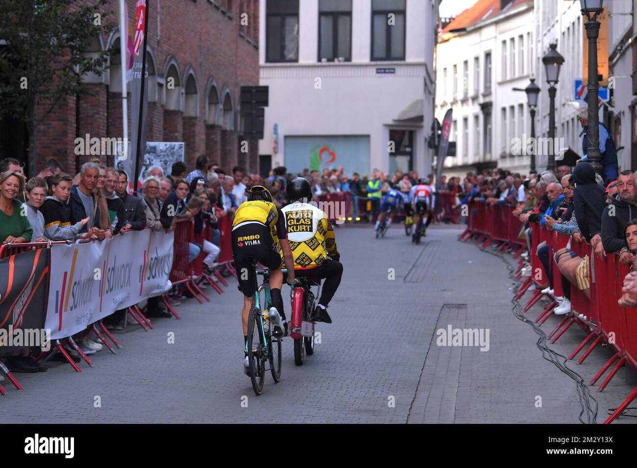 Na tour derny criterium antwerp cycling race hi-res stock photography ...