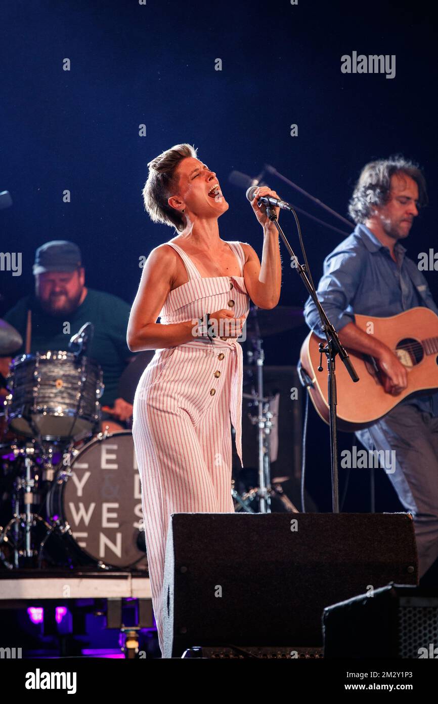 Dranouter popular hi-res stock photography and images - Alamy