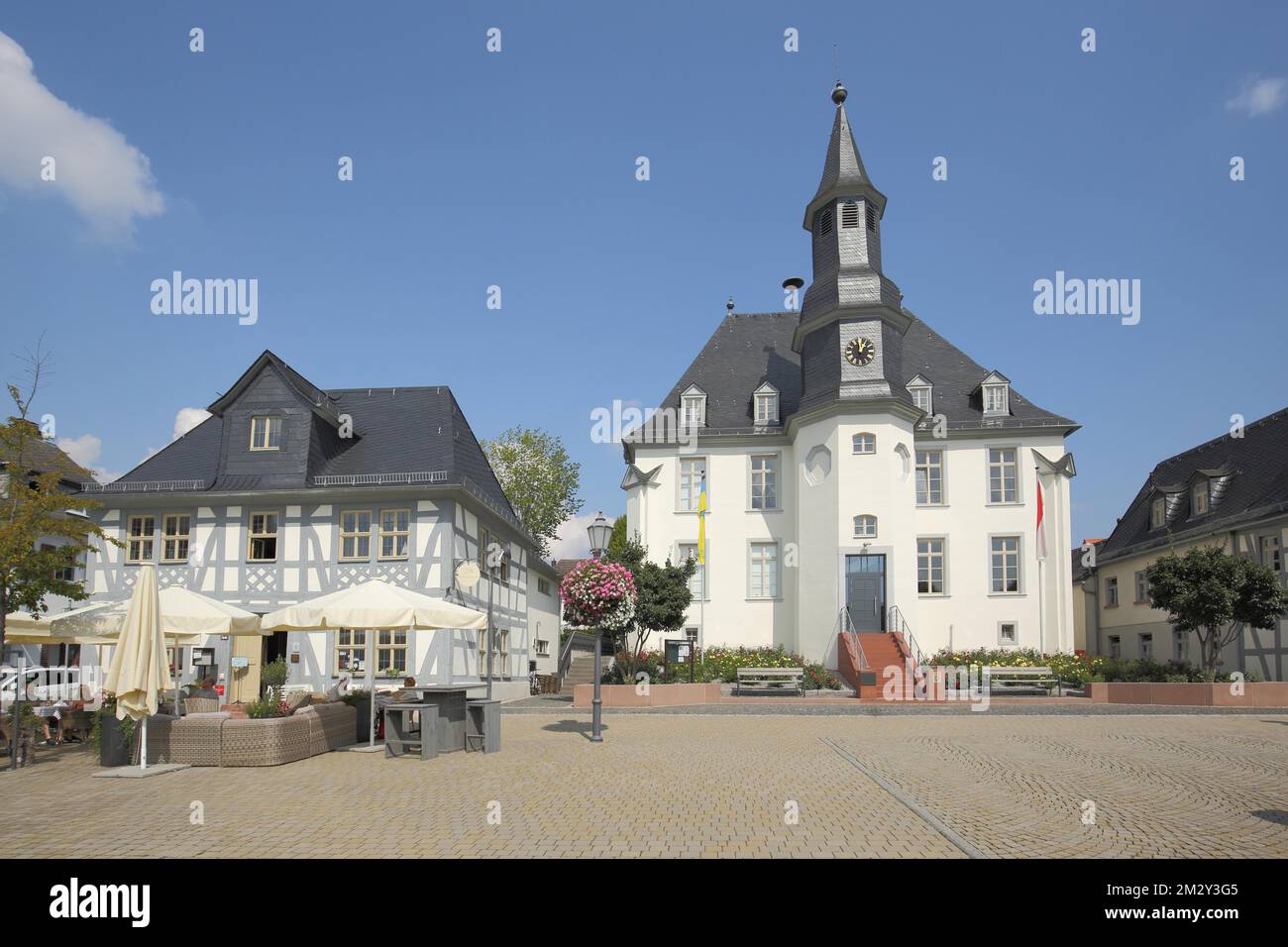 Old market place with half-timbered house and Huguenot church built ...