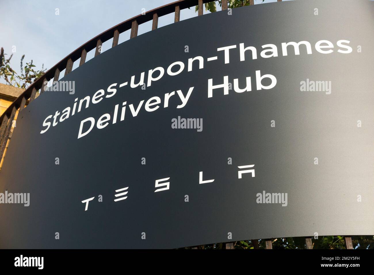 Delivery collection hub sign / signage / signs for UK customers picking ...