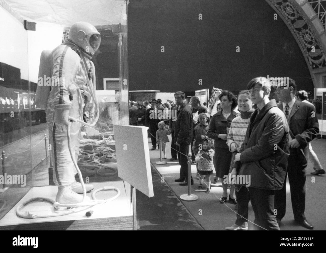 RUS, Soviet Union, Moscow: Impressions from the USSR 1972.Cosmos ...
