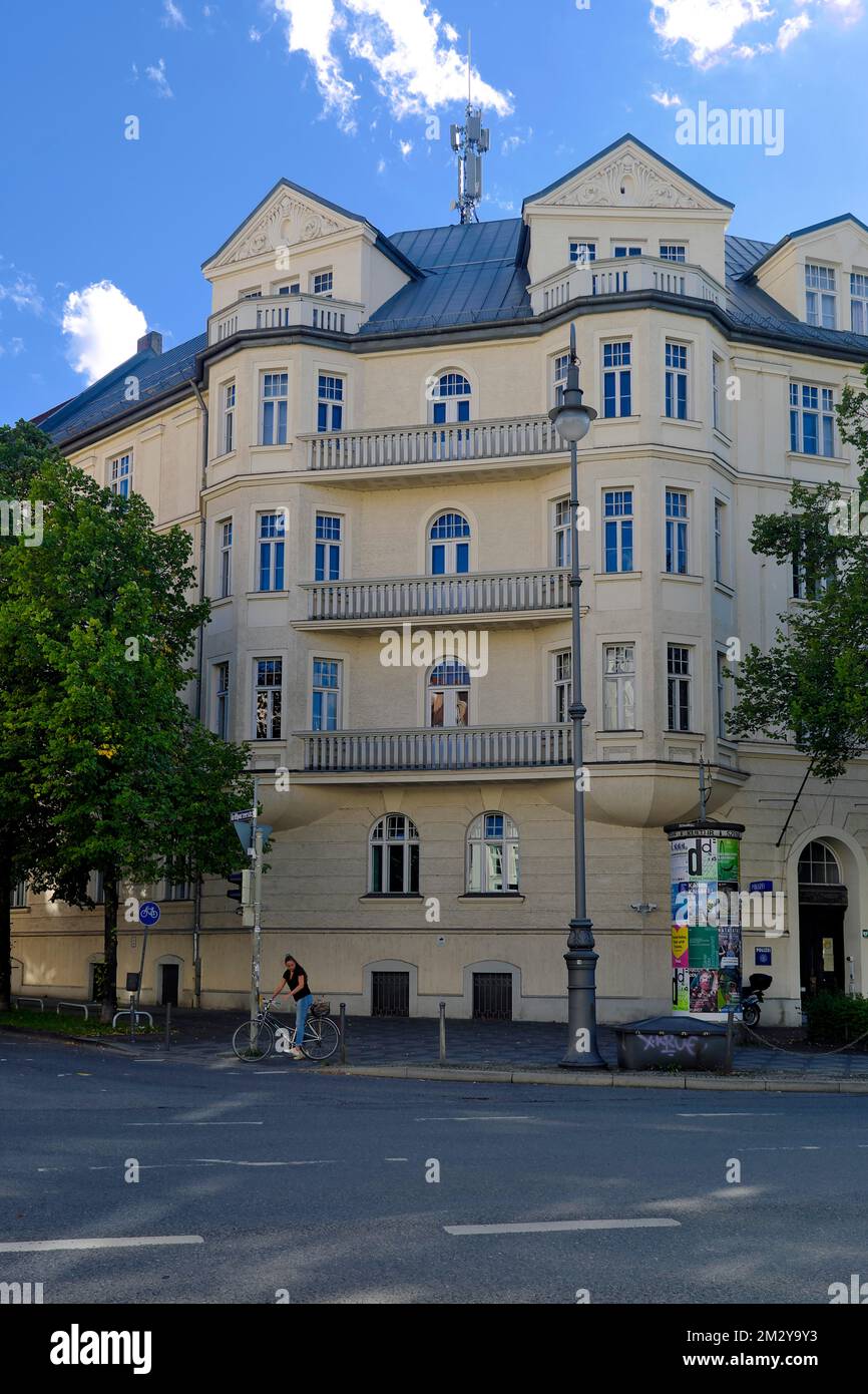 Hitler's private flat, second floor at Prinzregentenplatz 16, Munich ...