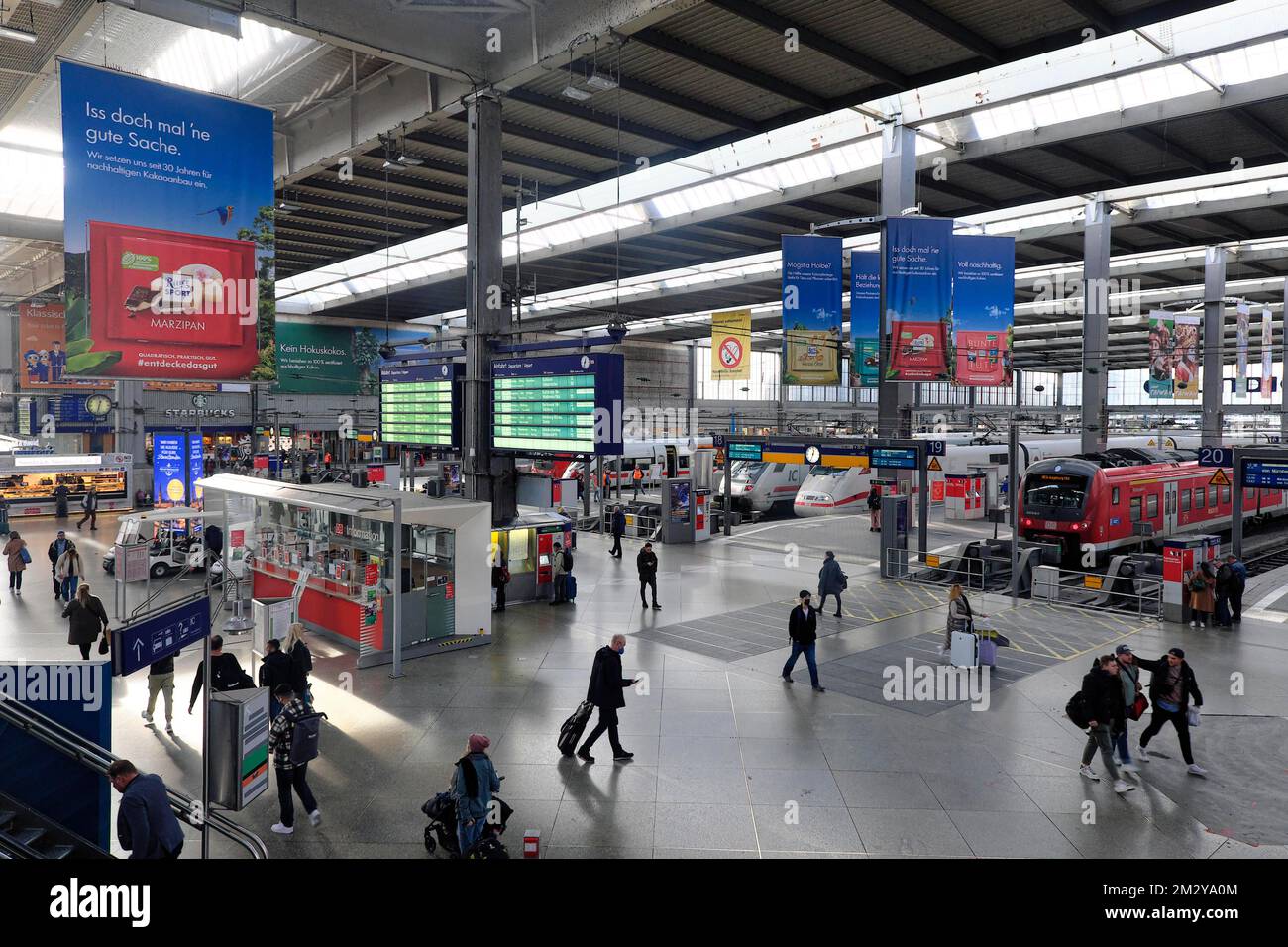 Munich Central Station, interior view, Munich, Bavaria, Germany Stock ...
