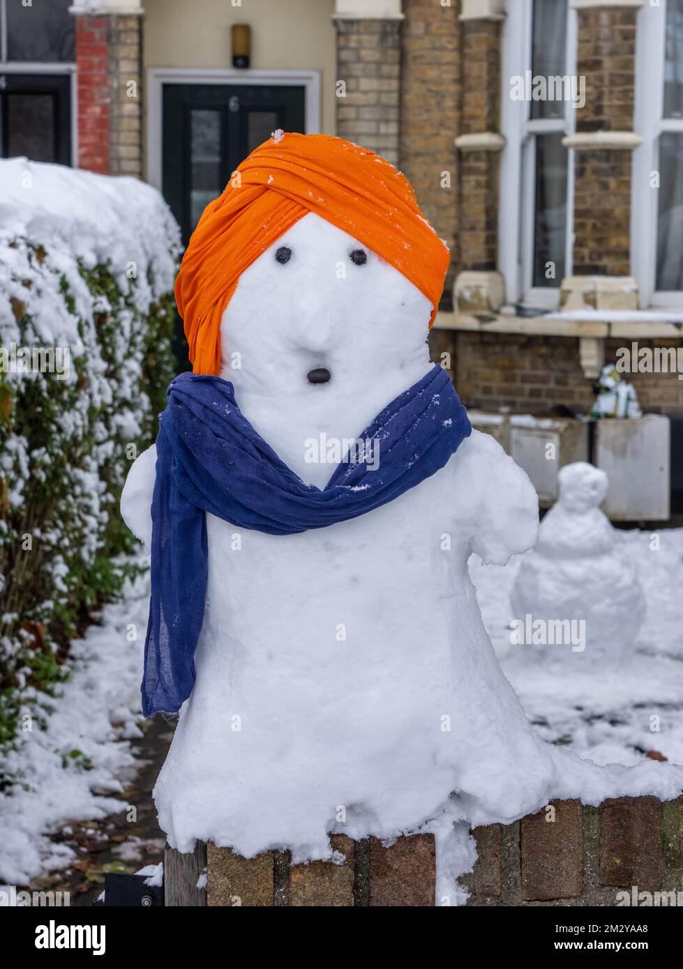 SNOW LONDON- Jeff Moore - Sheik Snowman in Leytonstone ,east London in ...
