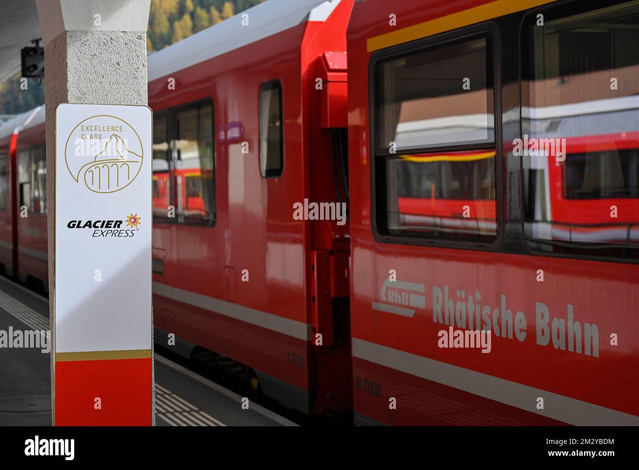 Platform Glacier Express RHB Rhaetian Railway, St. Moritz, Switzerland ...