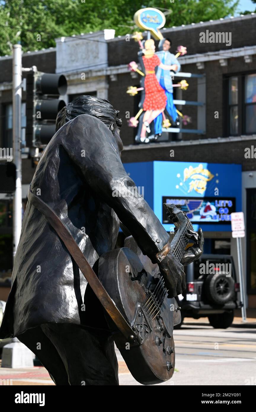 Chuck Berry statue in front of the Blueberry Hill Restaurant, Delmar ...