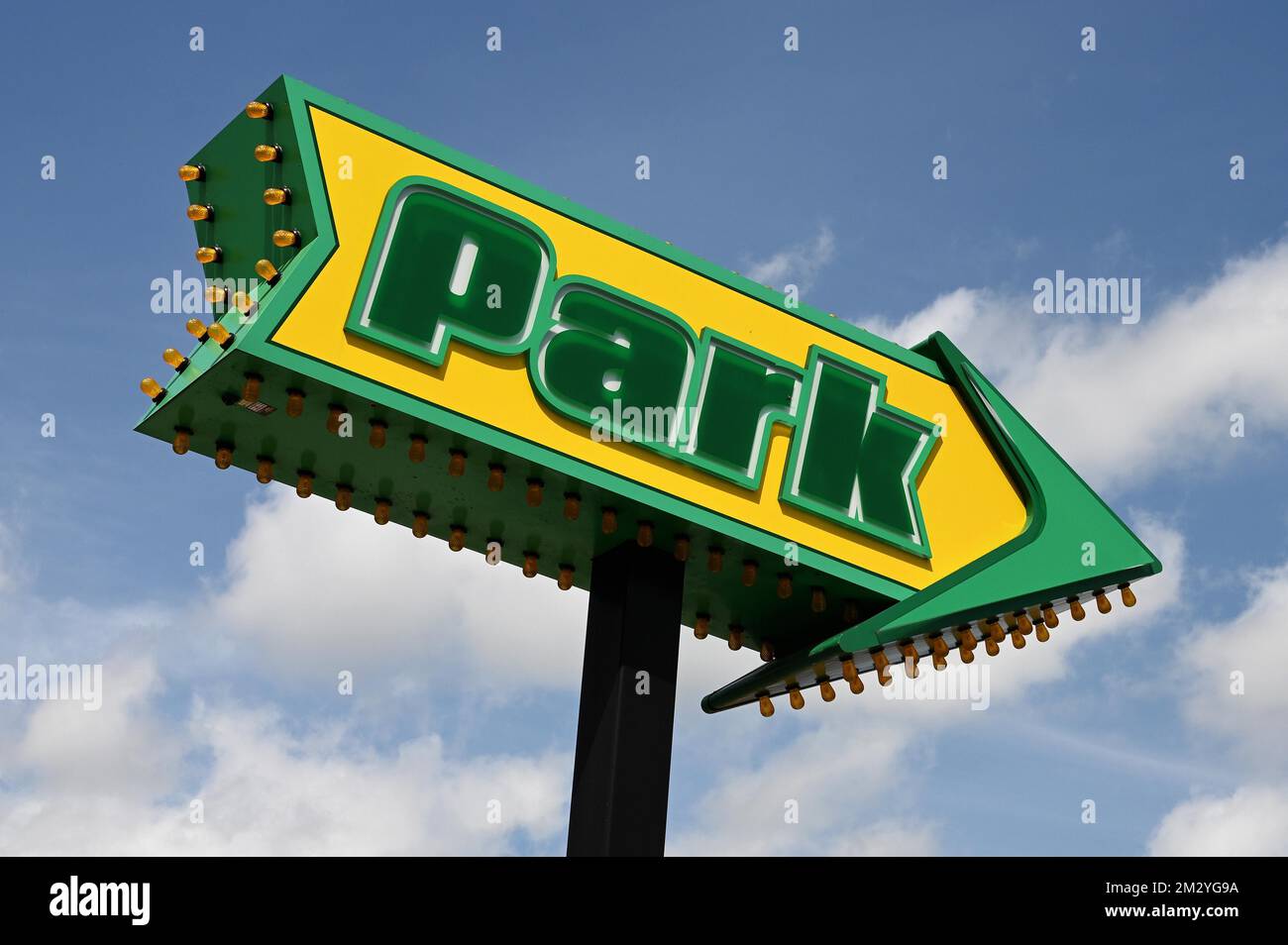 Park sign in the Horseshoe Historic District, St. Louis, Missouri ...
