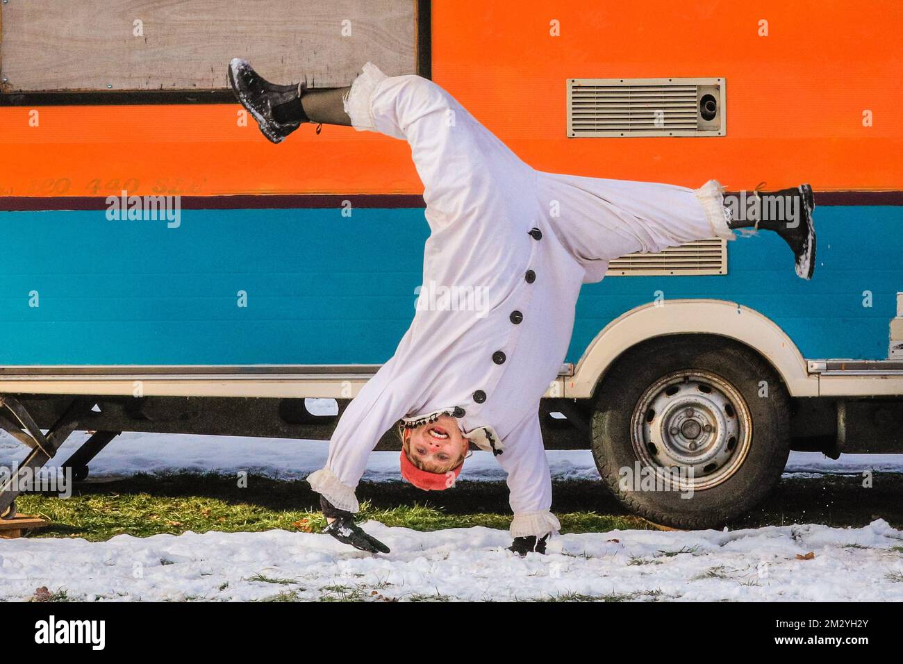 Lewisham London, UK. 14th Dec, 2022. Canadian clown and acrobat Ariella ...