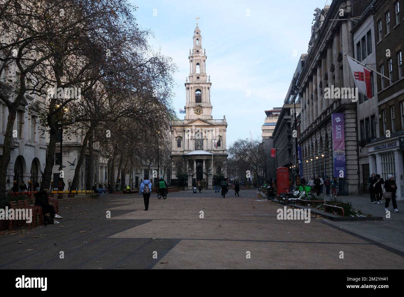 Strand, Aldwych, London, UK. 14th Dec 2022. The new Strand Aldwych ...