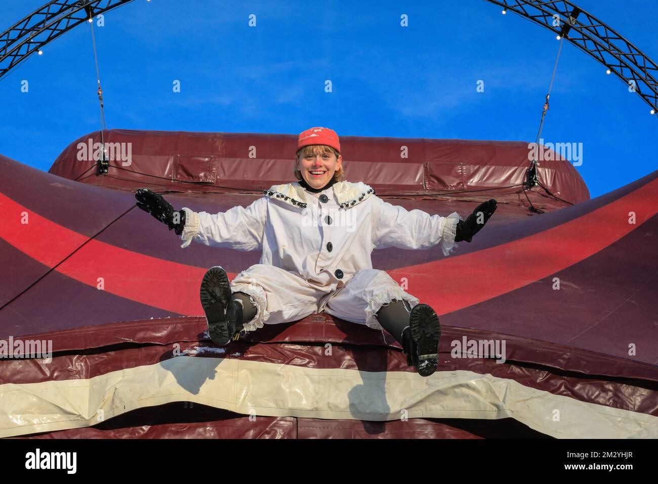 Lewisham London, UK. 14th Dec, 2022. Canadian clown and acrobat Ariella ...