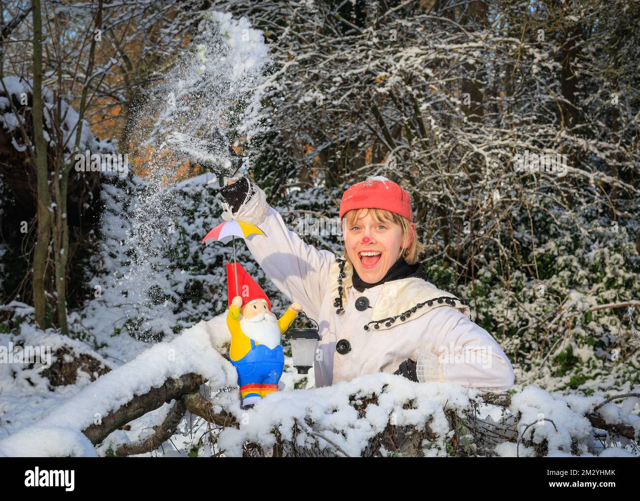 Lewisham London, UK. 14th Dec, 2022. Canadian clown and acrobat Ariella ...