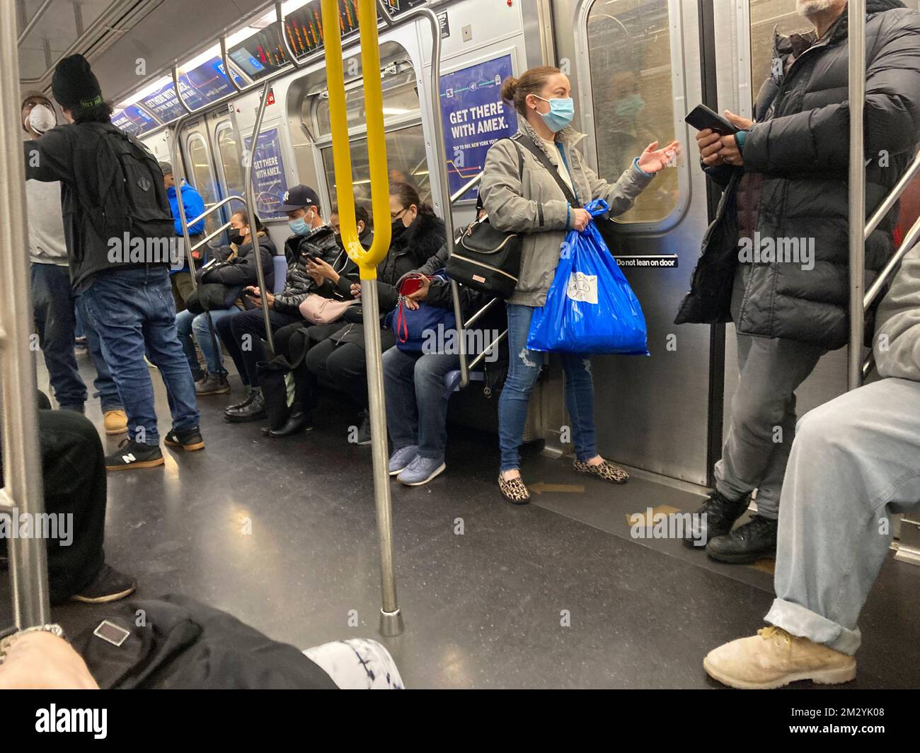 Weekday subway ridership in New York on Wednesday, December 7, 2022 ...