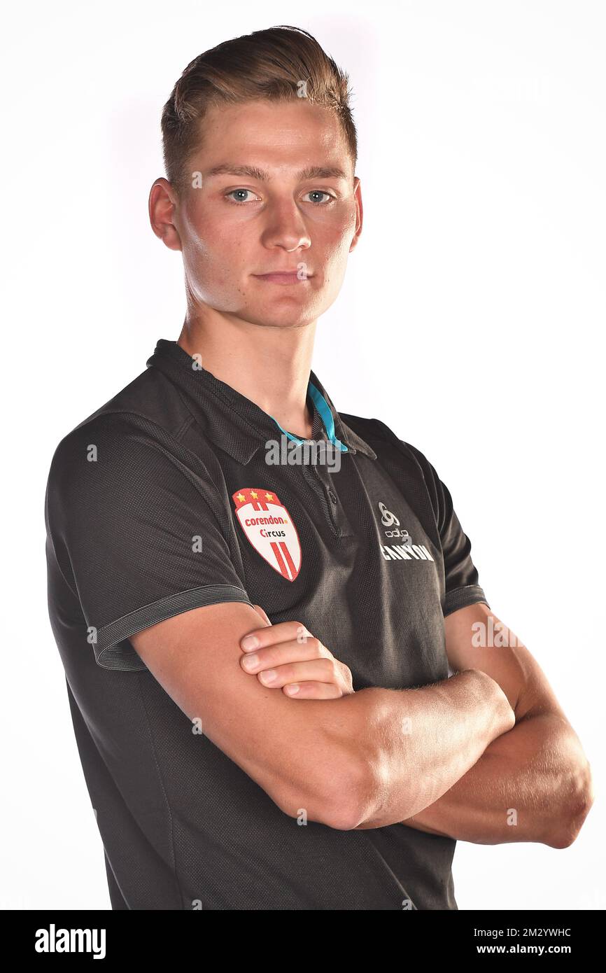 Dutch Mathieu Van Der Poel poses for the photographer after the team ...
