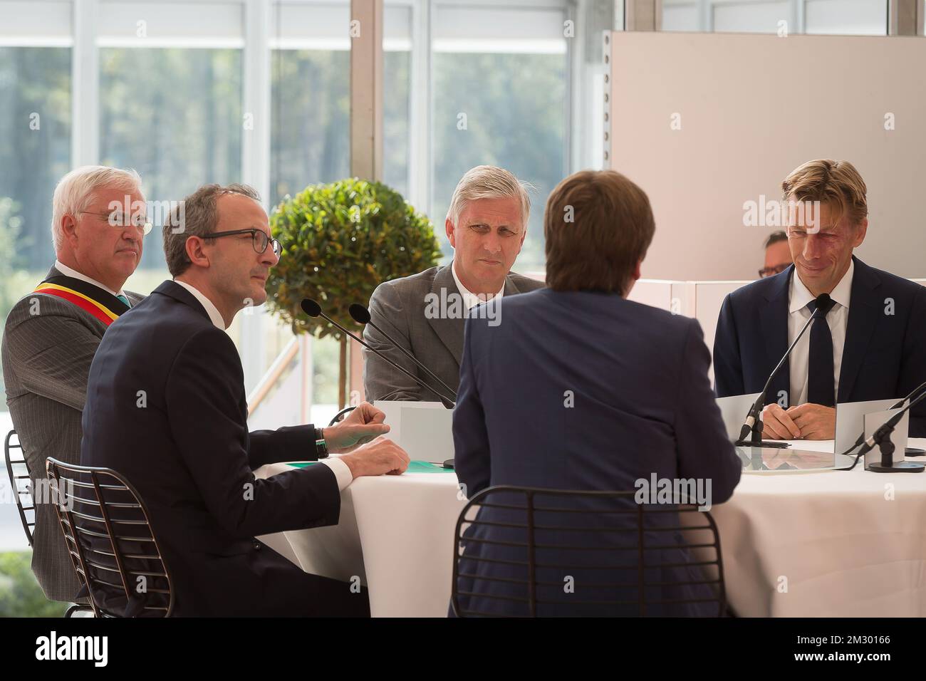West-Flanders province governor Carl Decaluwe, King Philippe - Filip of ...