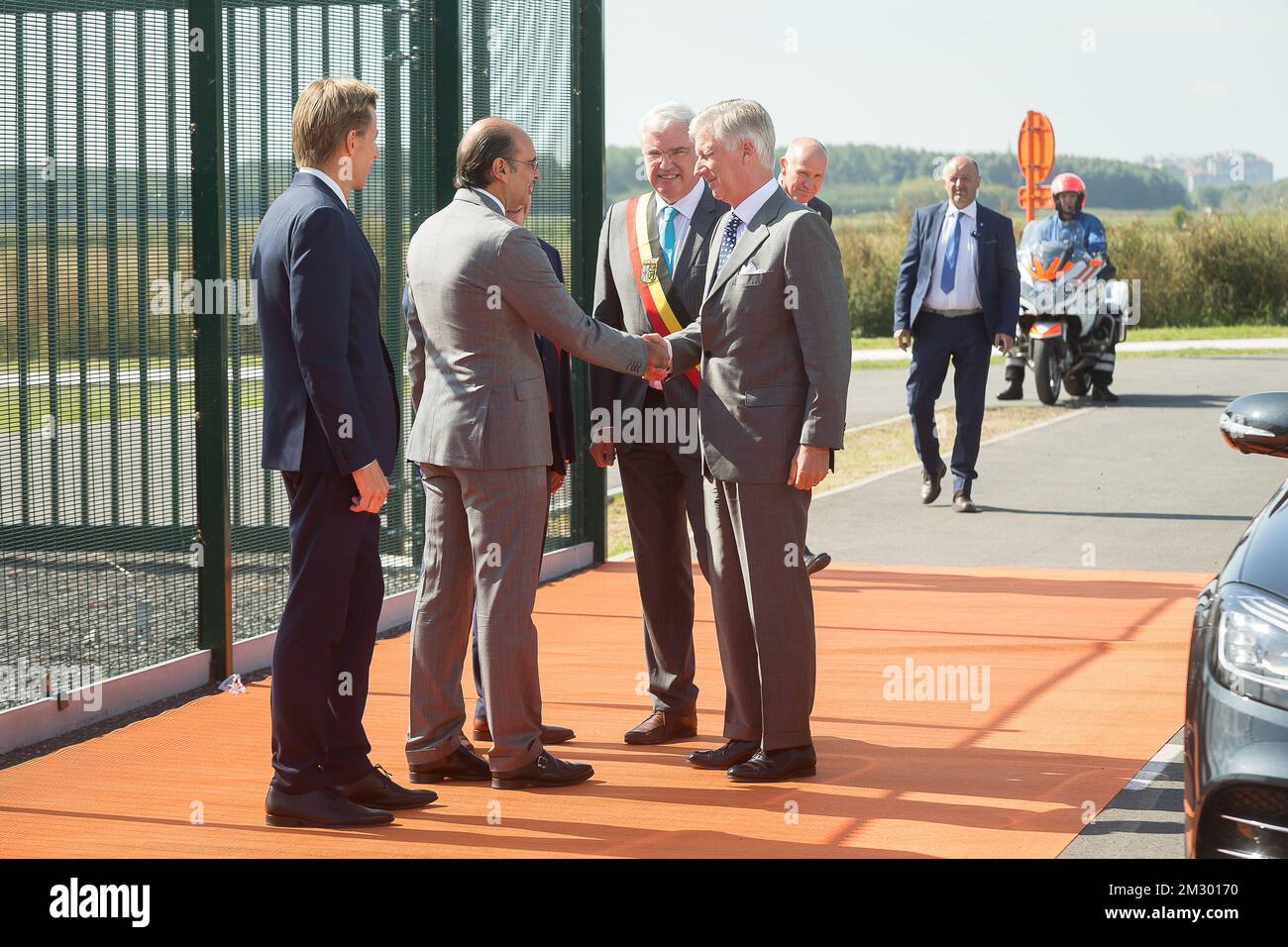 Elia CEO Chris Peeters, Bernard Gustin, Mayor of Brugge, Dirk De fauw ...