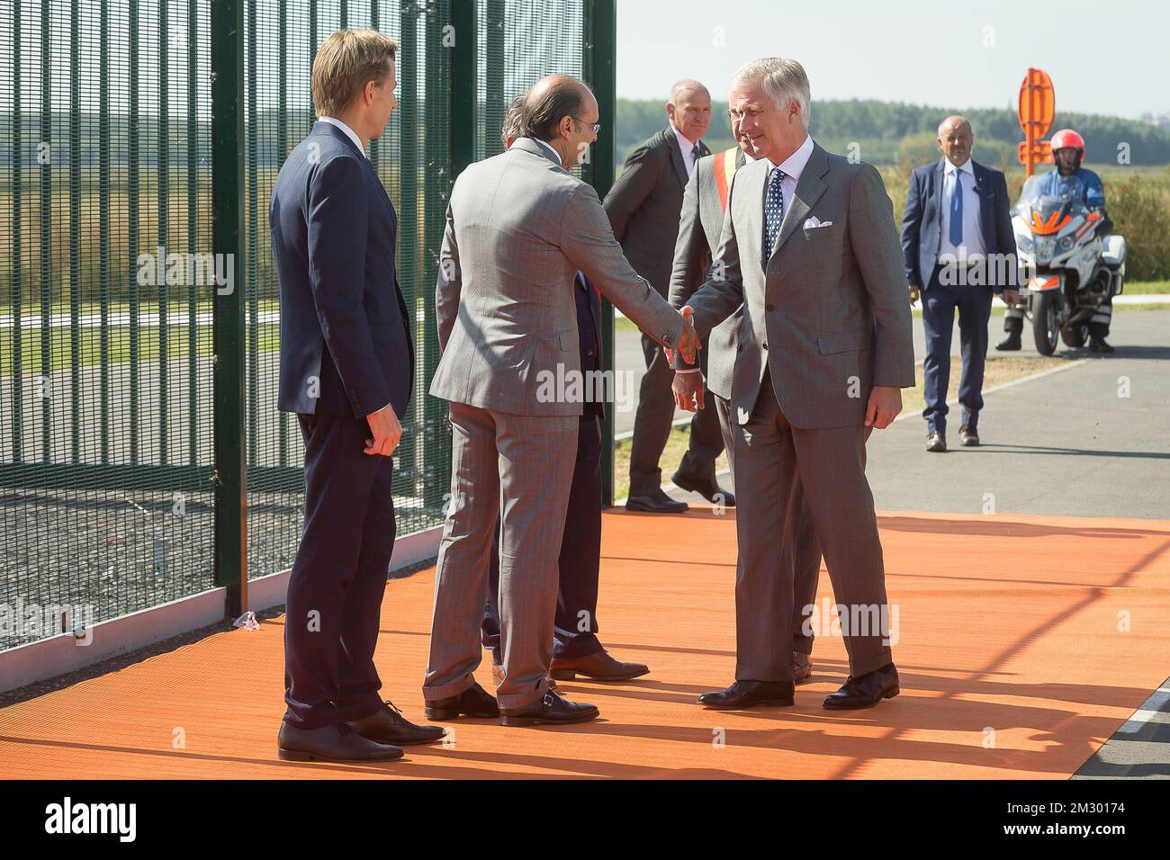 Elia CEO Chris Peeters, Bernard Gustin, Mayor of Brugge, Dirk De fauw ...