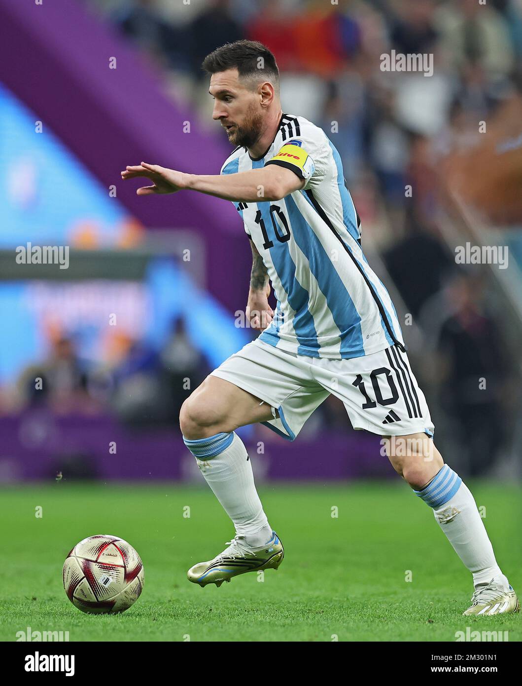 Lionel messi argentina world cup hi-res stock photography and images ...