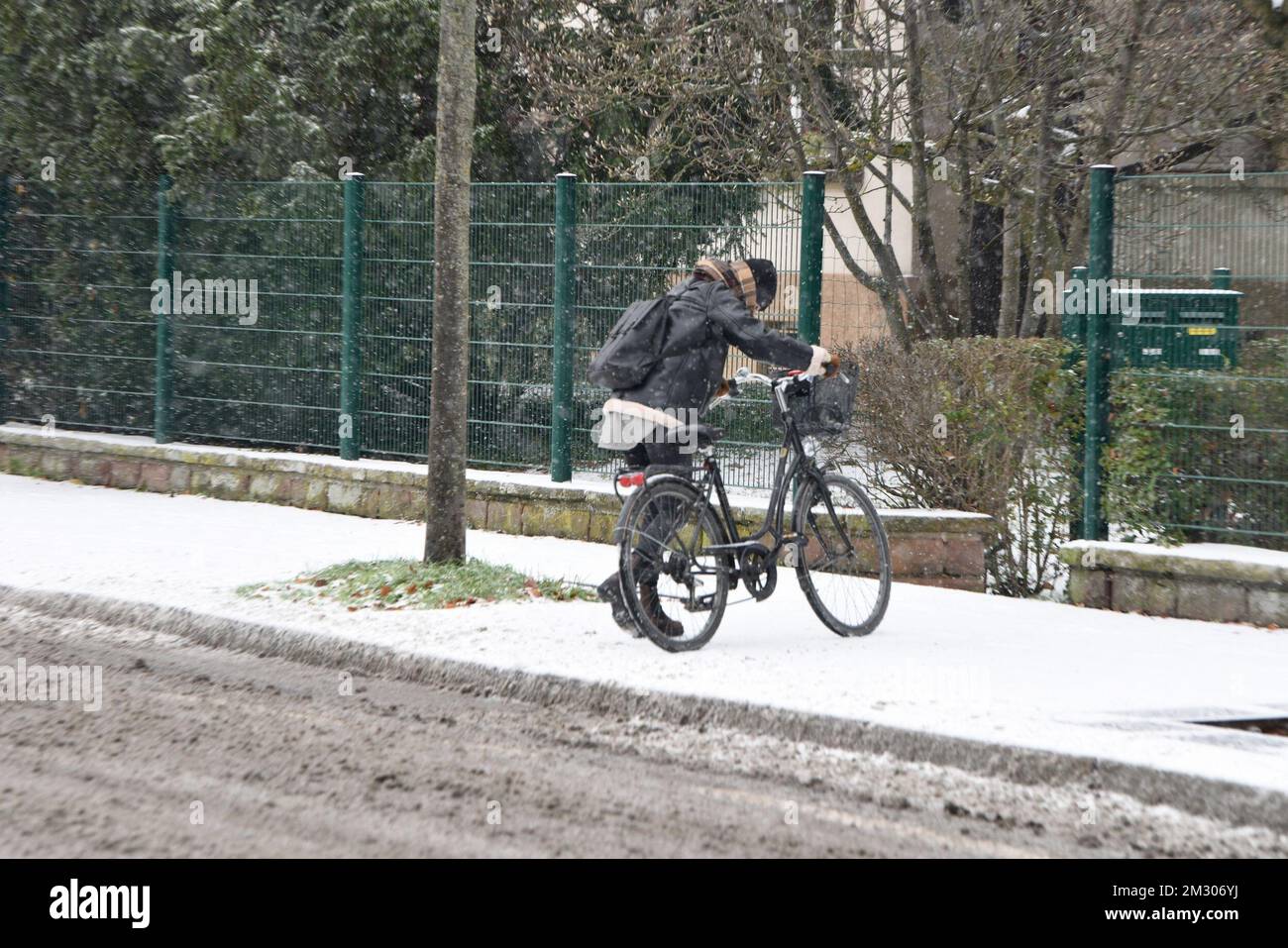 Abrupt movements hi-res stock photography and images - Alamy