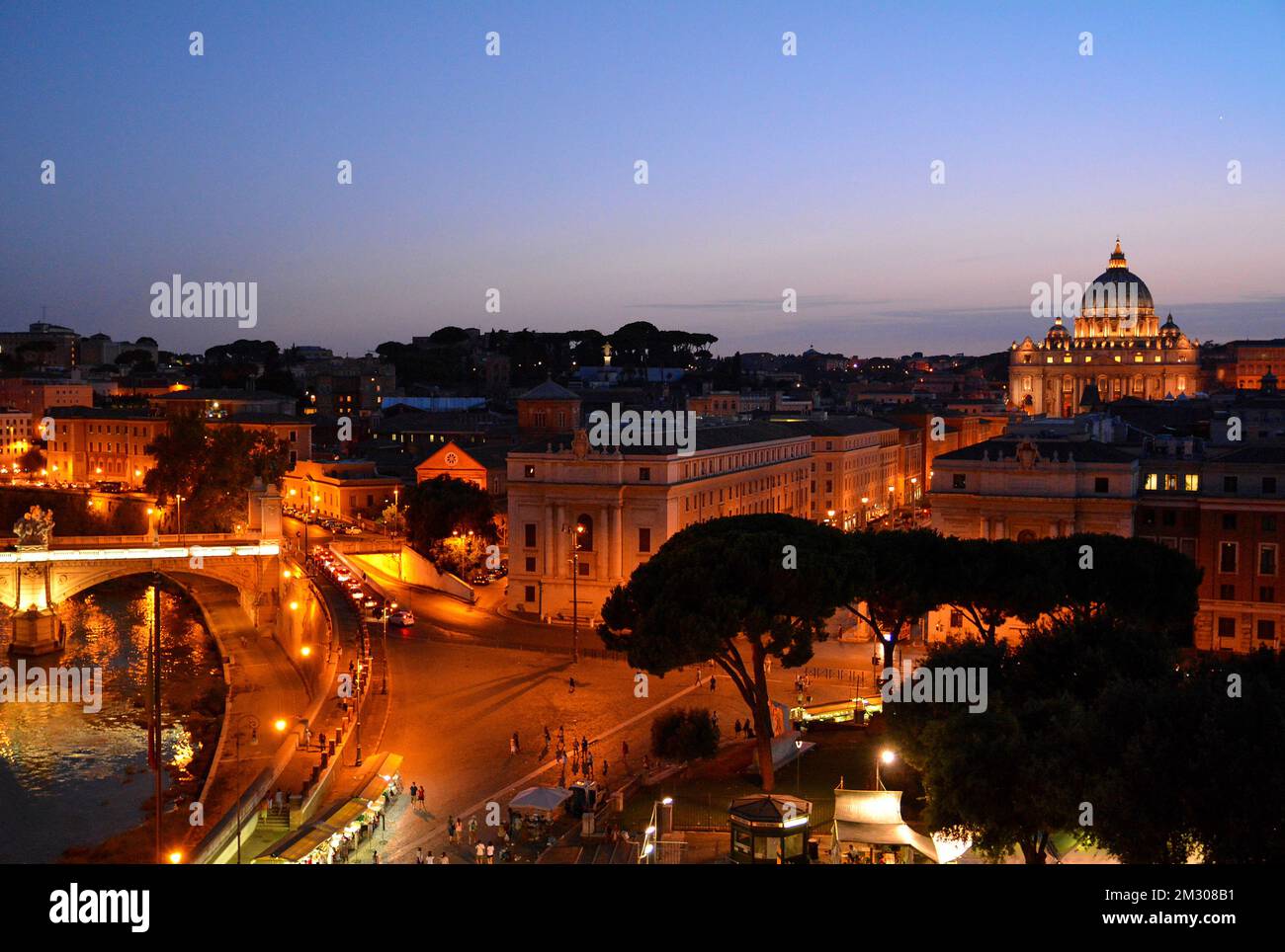 Rome (Italy) - The Tiber river and the monumental Lungotevere street in ...