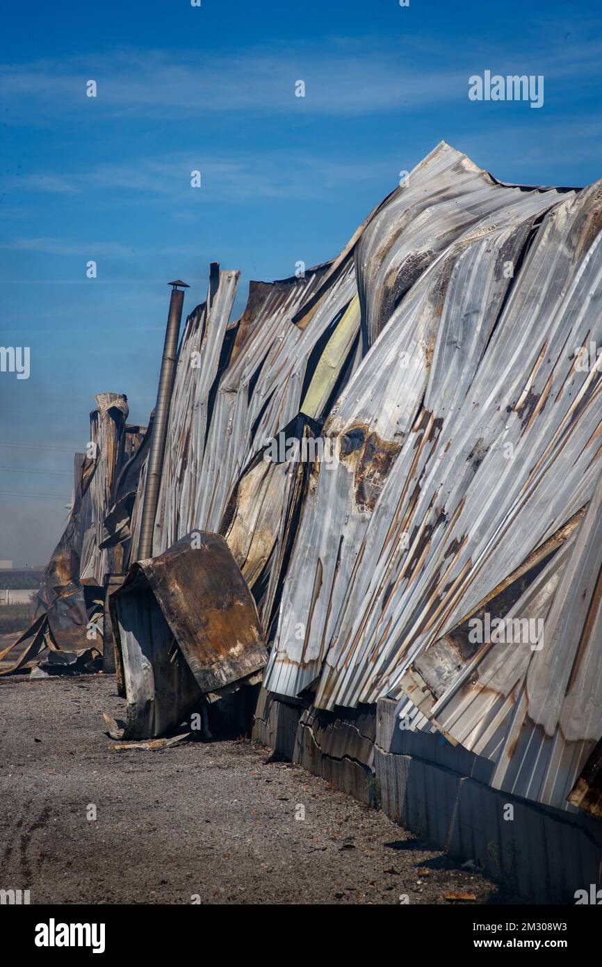 Illustration picture shows the scene of a fire in the Dimabel waffle ...