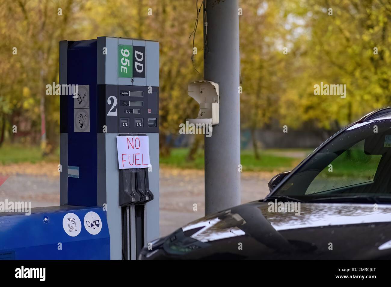 No fuel - sign on petrol station due to world economic crisis Stock ...