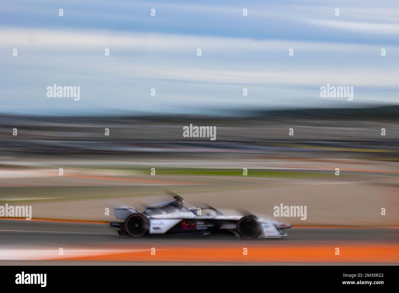 10 BIRD Sam (gbr), Jaguar TCS Racing, Spark-Jaguar, Jaguar I - Time 6 ...