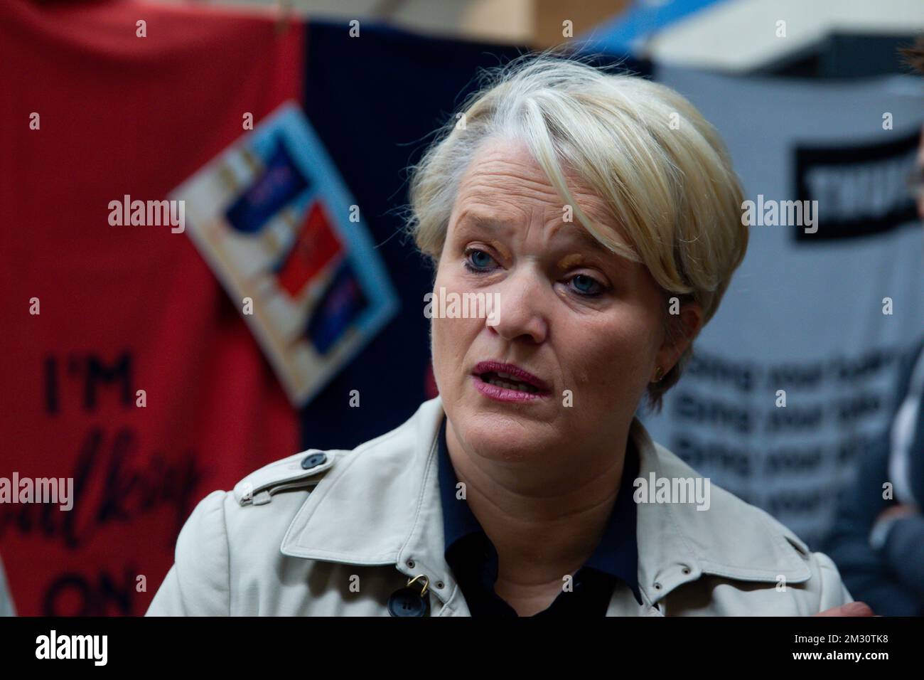 Weaving affairs hi-res stock photography and images - Alamy