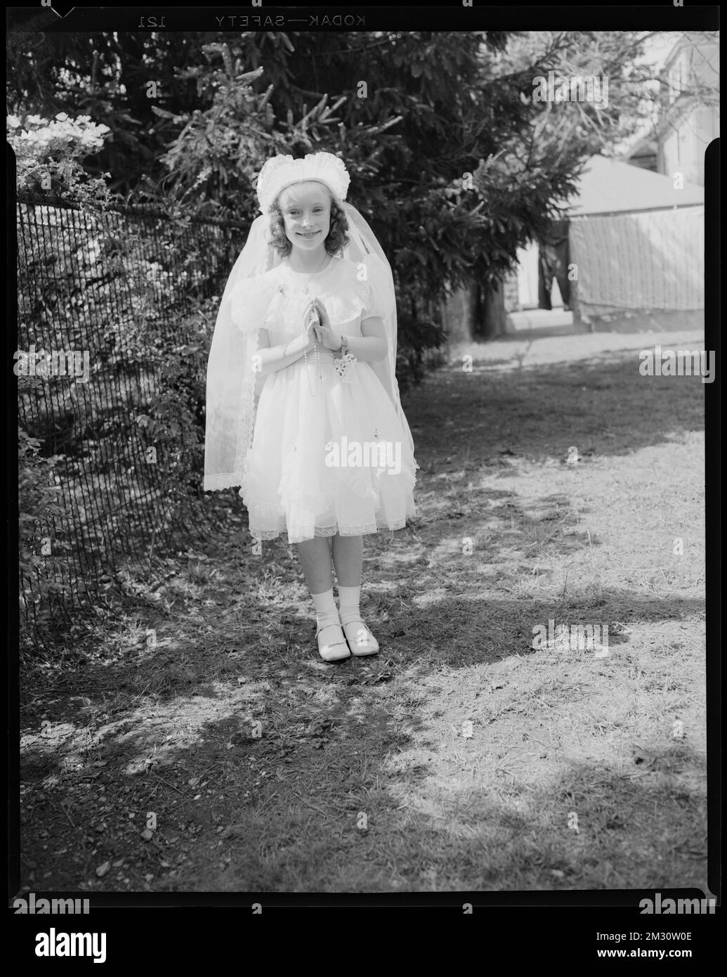 Frank Thompson , Girls, Initiation rites, Communion. Leon Abdalian ...