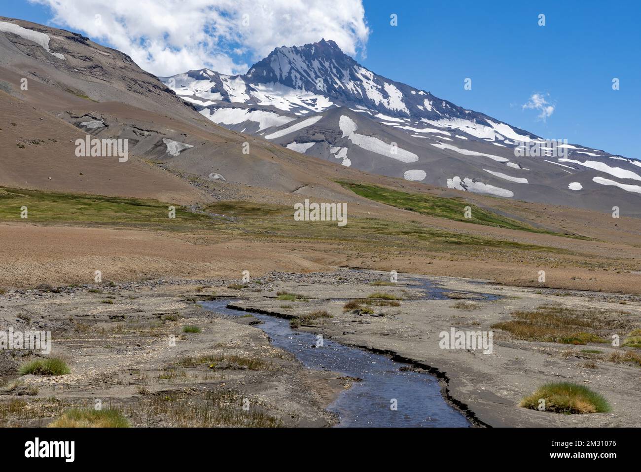 Volcano Planchón-Peteroa and landscape at Paso Vergara - crossing the ...