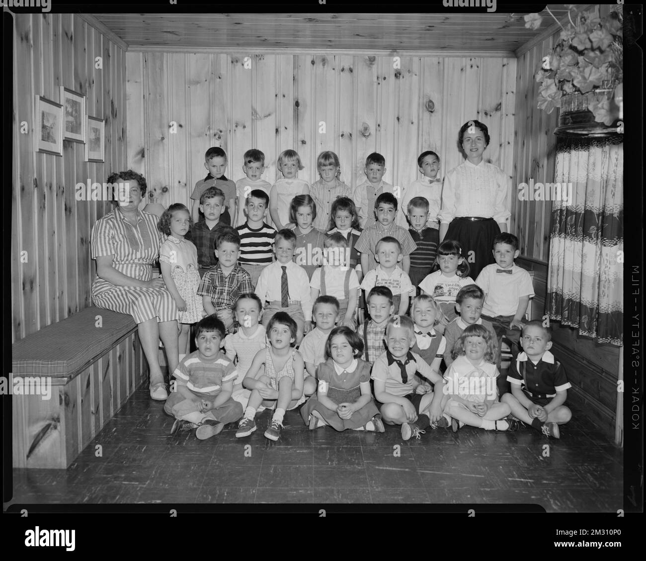 Children warren Black and White Stock Photos & Images - Alamy