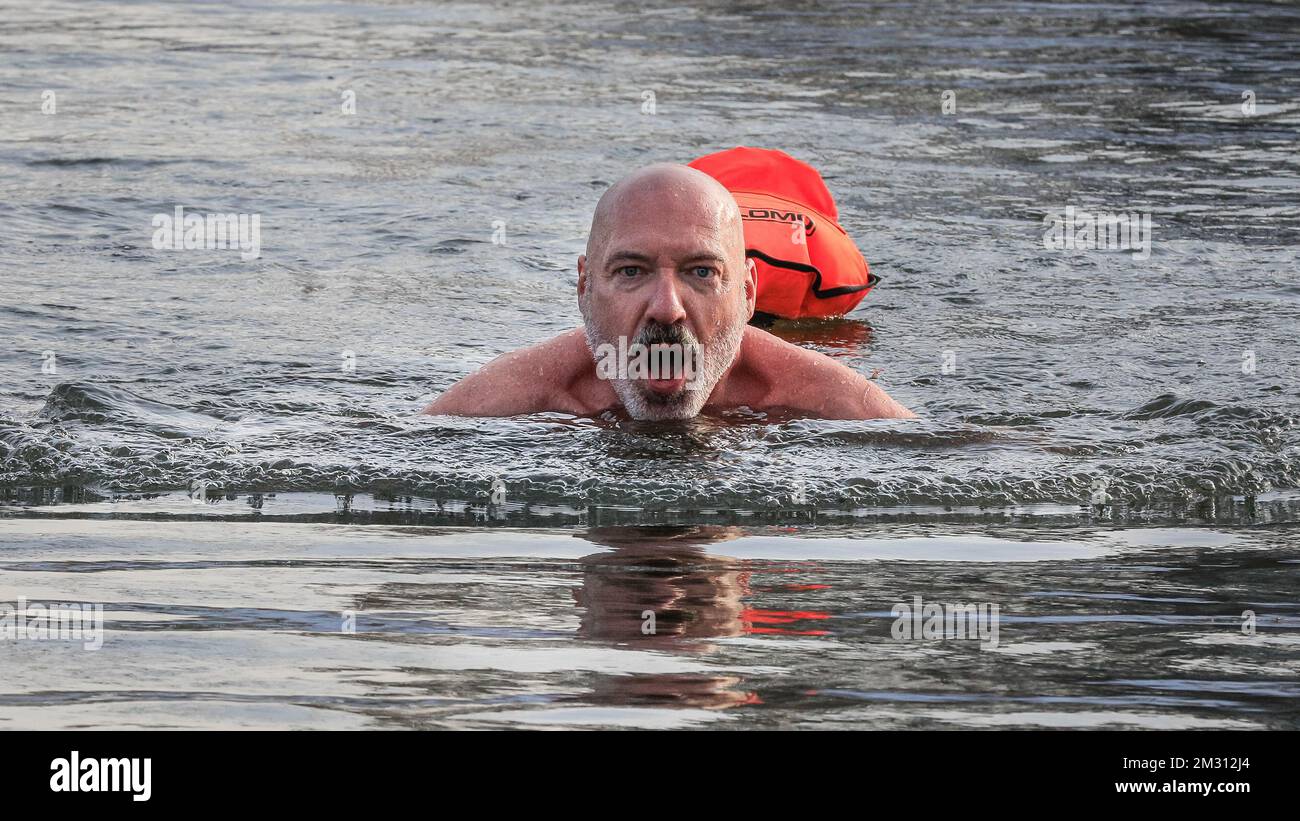 London, UK. 14th Dec, 2022. Swimmer Bernd has come for an invigorating ...