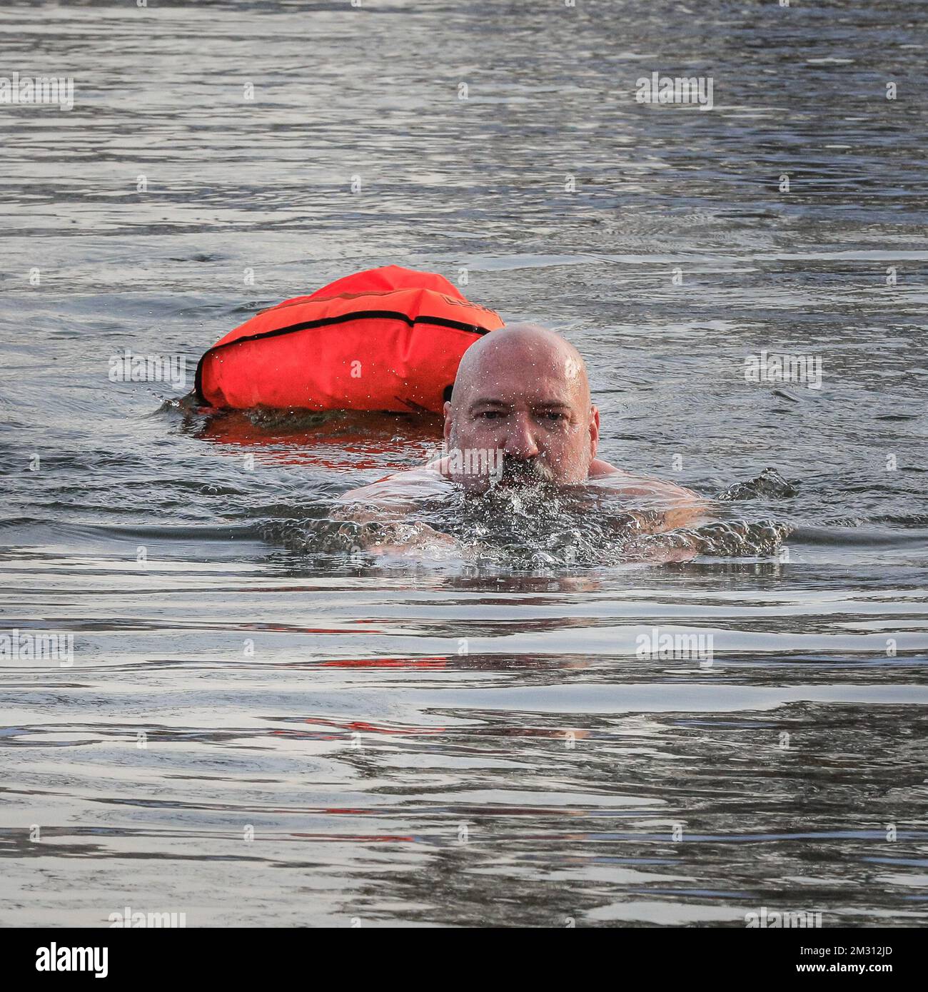 London, UK. 14th Dec, 2022. Swimmer Bernd has come for an invigorating ...