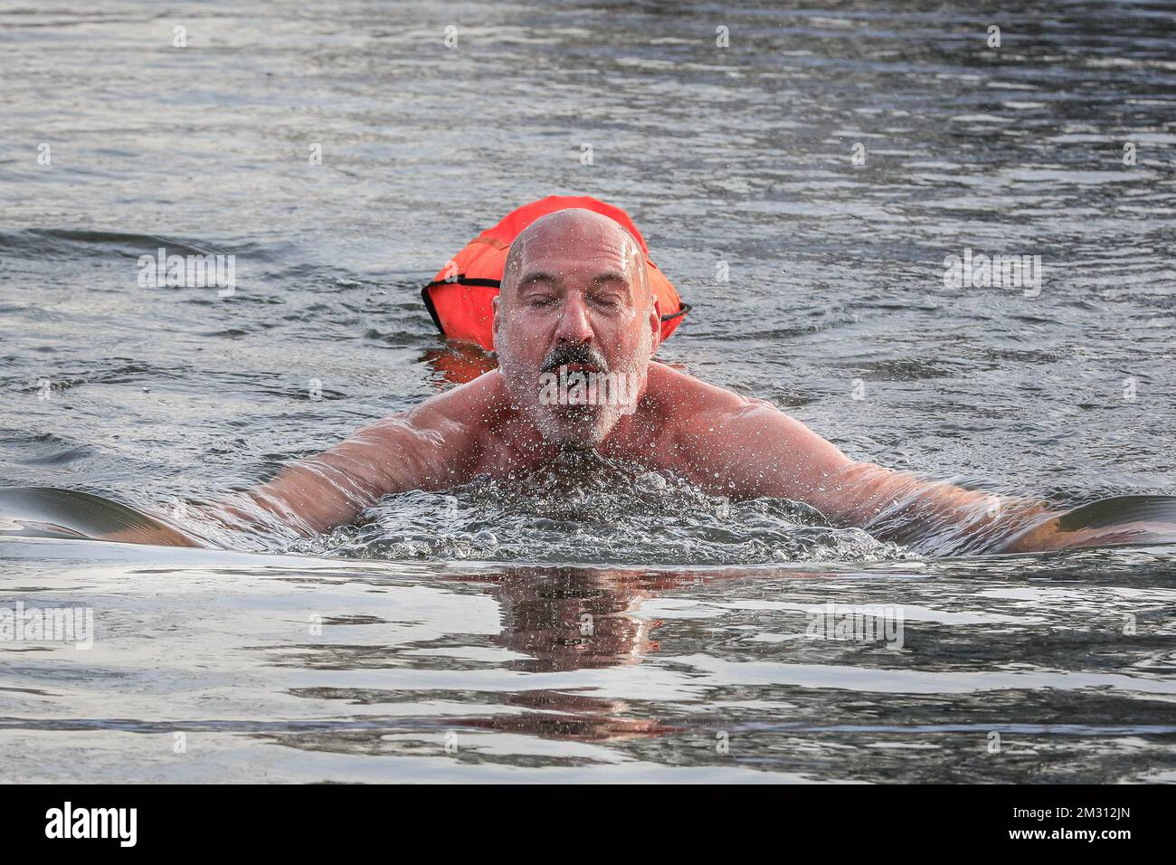 London, UK. 14th Dec, 2022. Swimmer Bernd has come for an invigorating ...