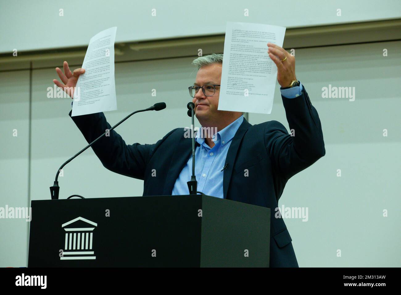 Carl devos hi-res stock photography and images - Alamy