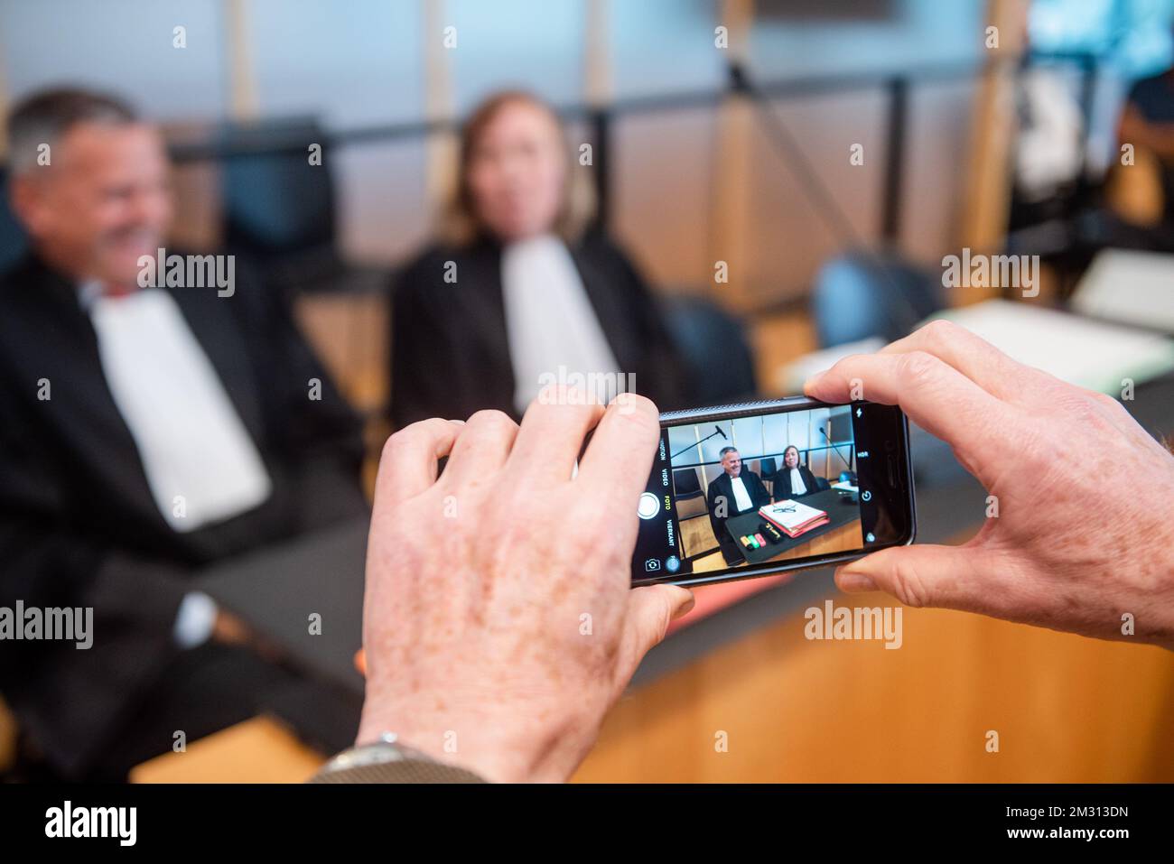 Illustration picture shows Lawyer Jan De Man (L) and Lawyer Ilse Buyst ...