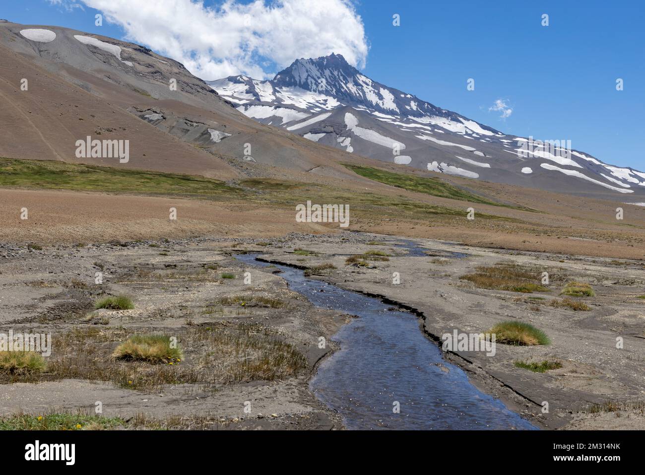 Volcano Planchón-Peteroa and landscape at Paso Vergara - crossing the ...