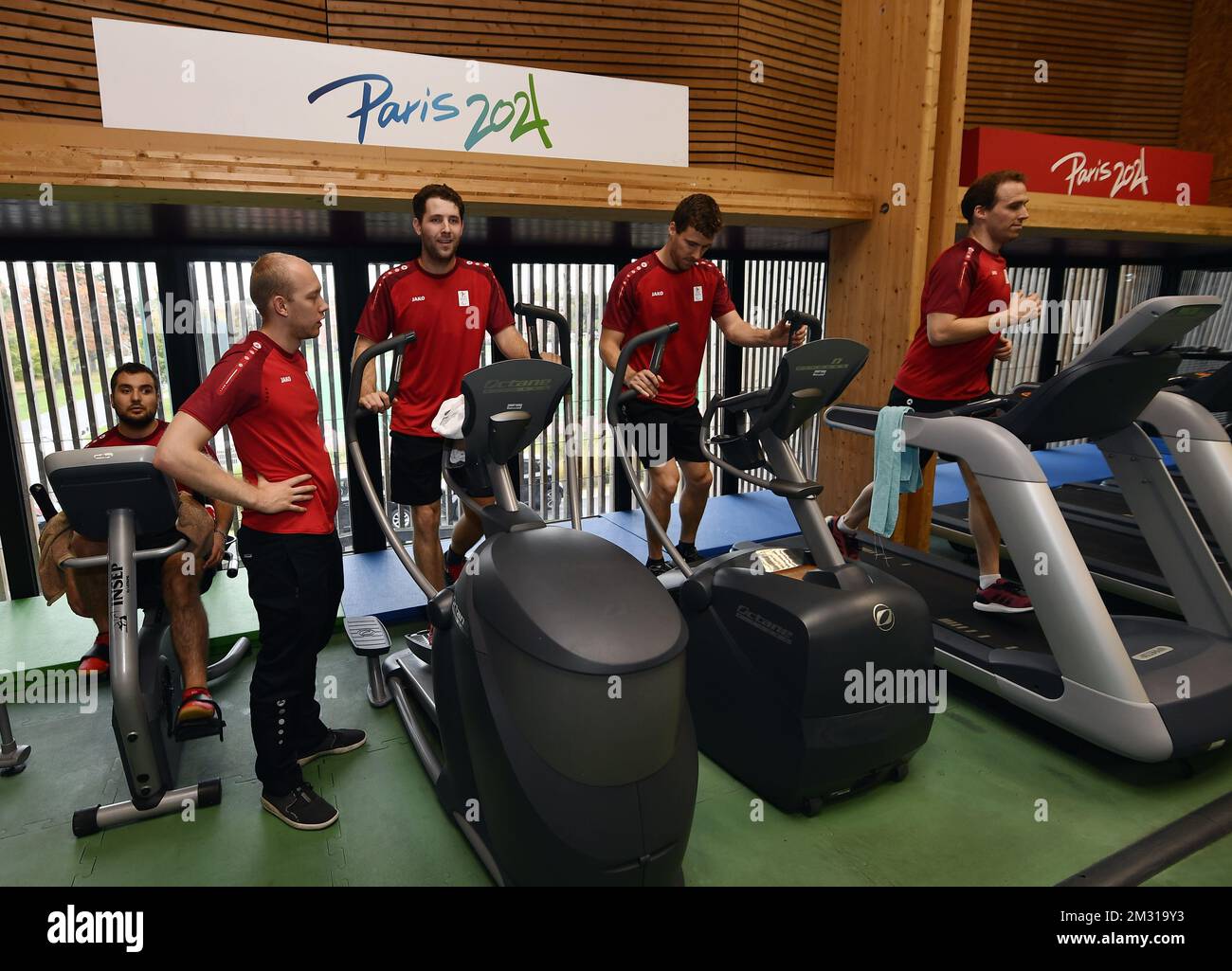 Assistant coach Tom Cooman, Paralympic goalball player Rob Eijssen ...