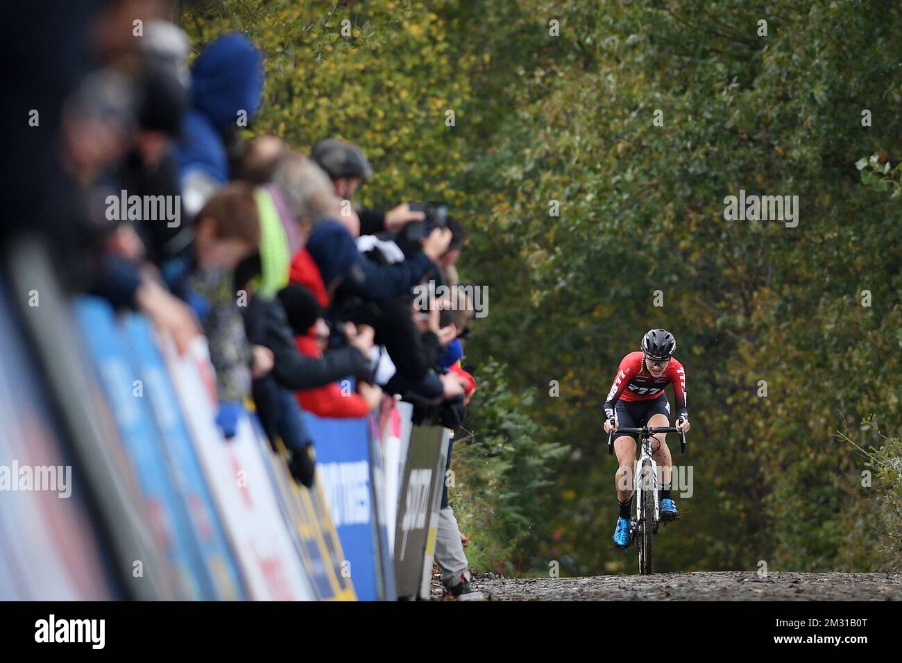 Dutch Yara Kastelijn pictured in action during the Koppenbergcross ...