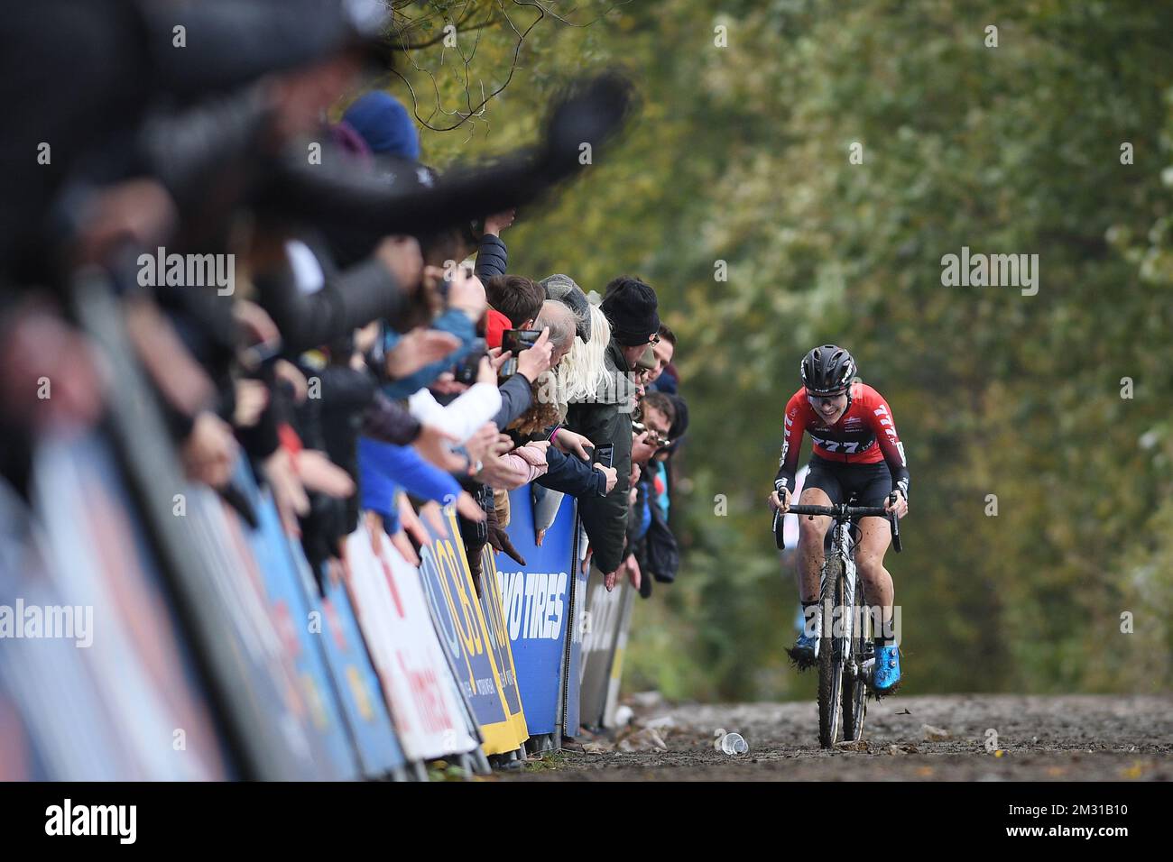 Dutch Yara Kastelijn pictured in action during the Koppenbergcross ...