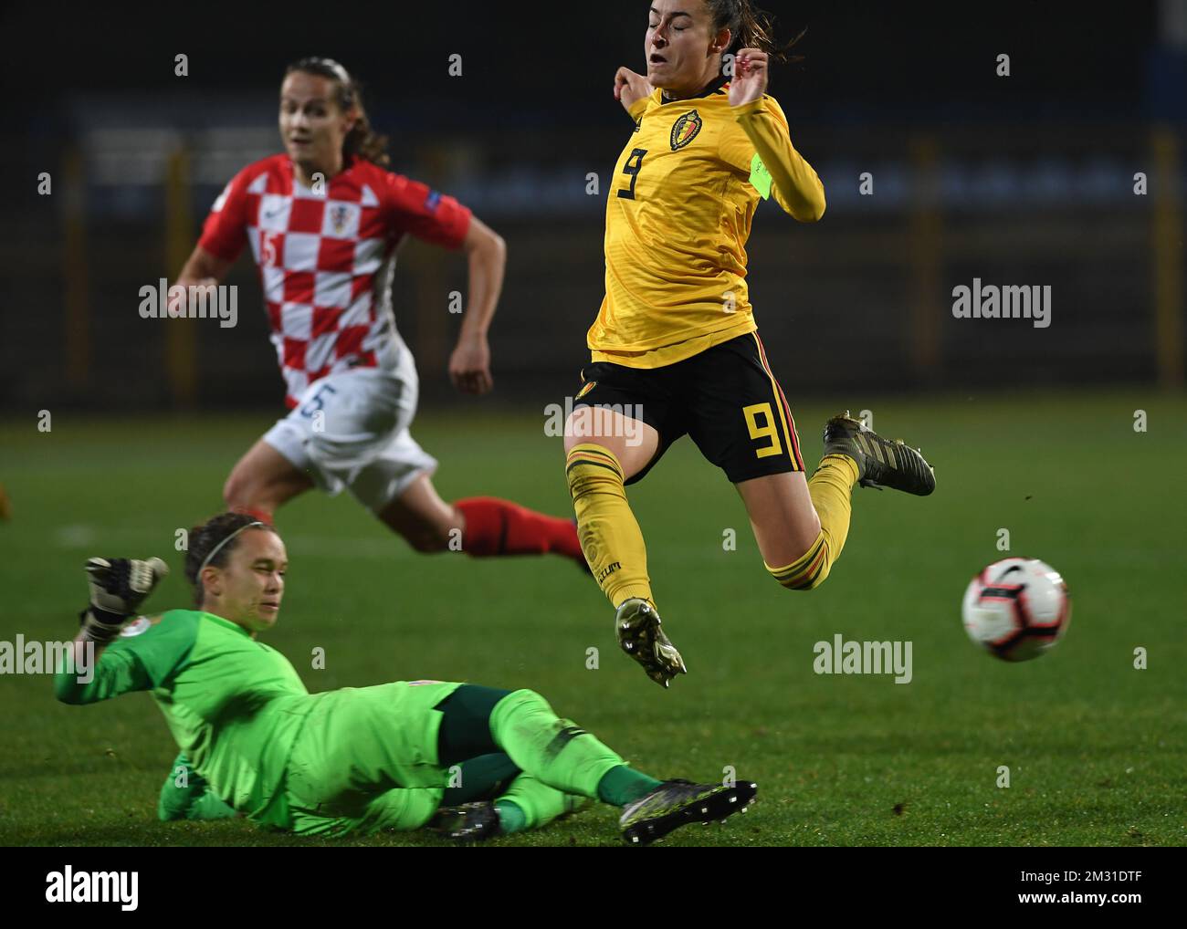 Goalkeeper doris bacic hi-res stock photography and images - Alamy