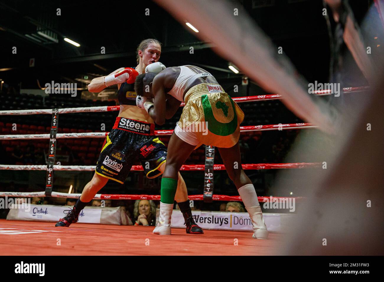 Illustration picture shows the fight between Belgian Delfine Persoon ...