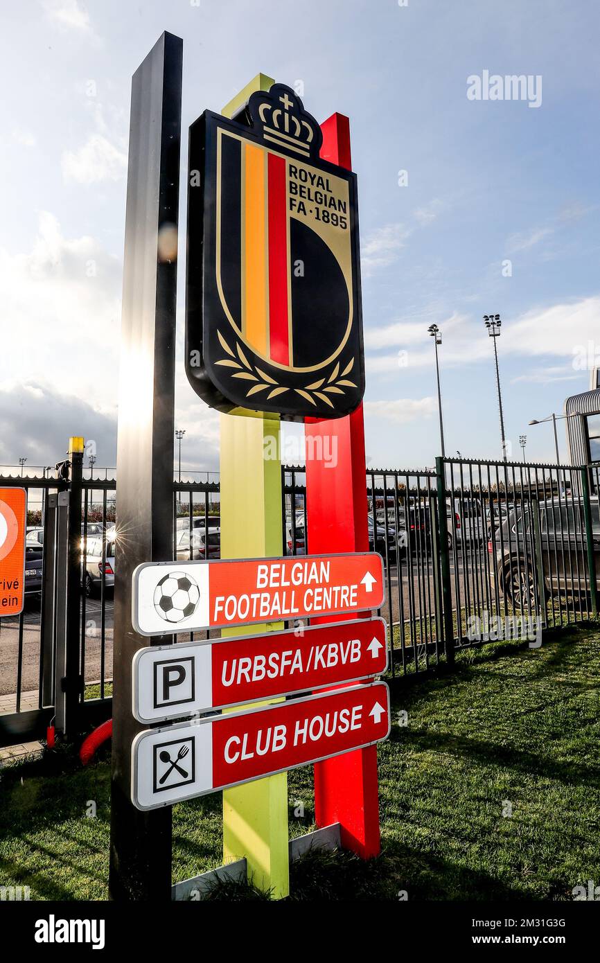 Cyprus national football team logo hi-res stock photography and images ...