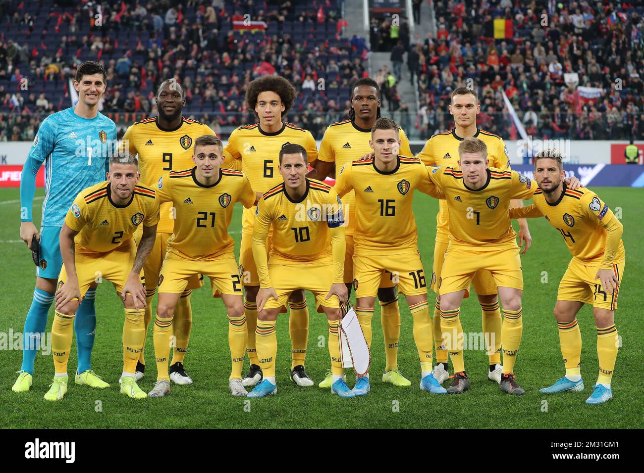 Belgium's players (top L-R) 01 Belgium's goalkeeper Thibaut Courtois ...