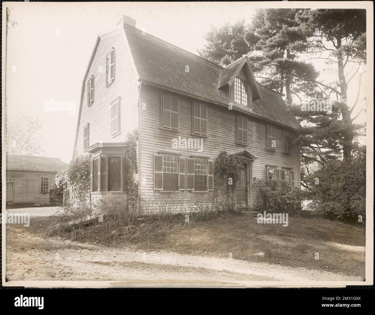 Front side of Old Manse, Concord, Mass. , Dwellings, Historic buildings ...