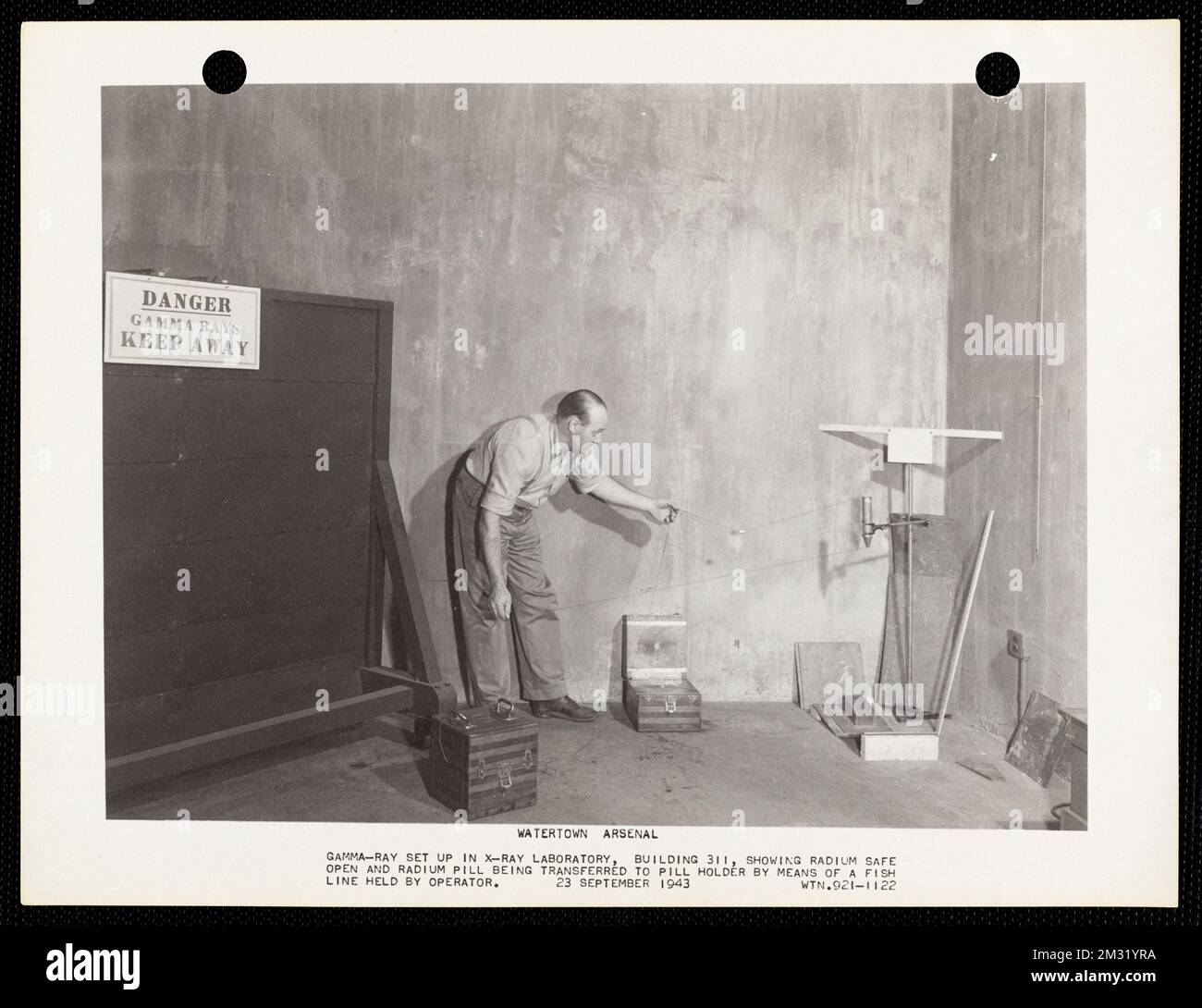 Gamma-ray set up in x-ray laboratory , Armories, Ordnance industry ...